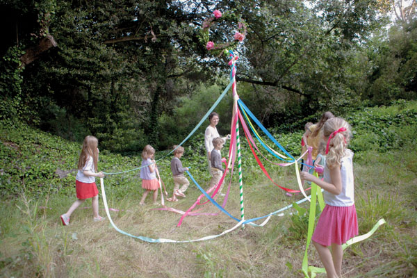Maypole DIY